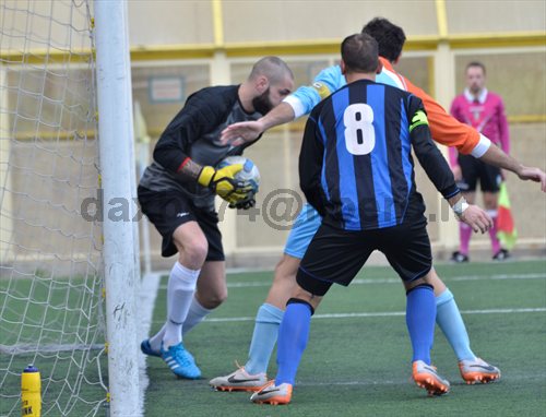 Calcio: la fotogallery di Albissola - Varazze negli scatti di Daniela ...