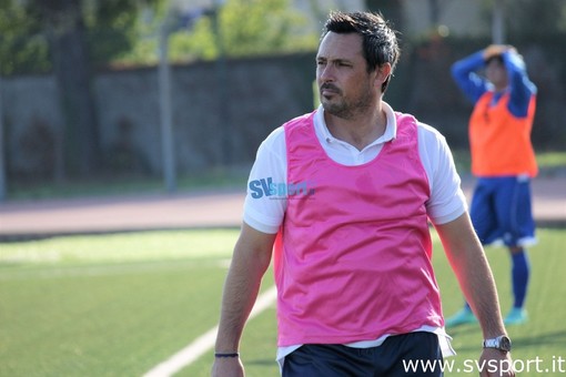 Calcio, Vado. UFFICIALE. E' rottura con Matteo Solari, il tecnico non ...